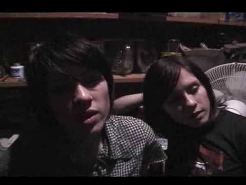 Tegan and Sara (Part 2): The Nevermind Year Bonus Footage - YouTube