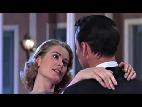 Frank Sinatra - Strangers In the Night (1966) (Stereo / Lyrics)