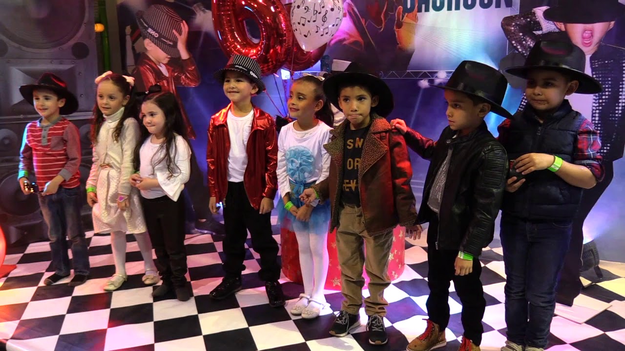 PIÑATA Jesus pablo - YouTube