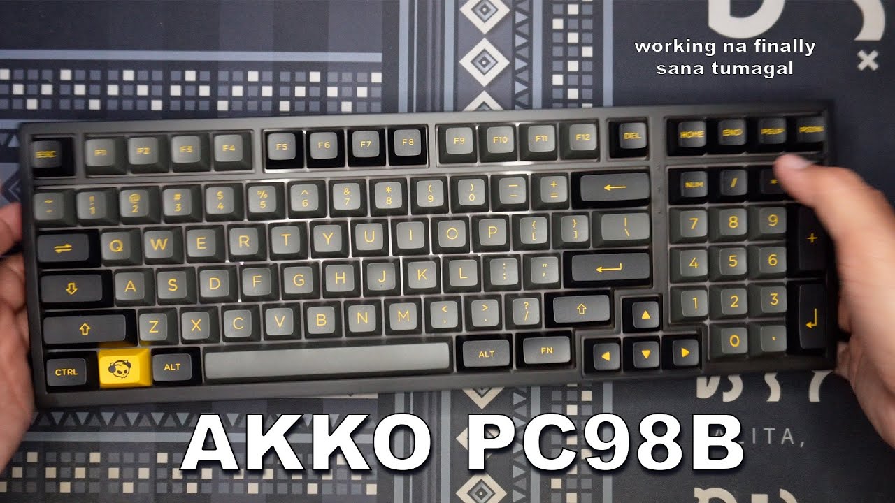 AKKO PC98B - WORKING NA! ( CRYSTAL WINE RED SWITCH ) - YouTube