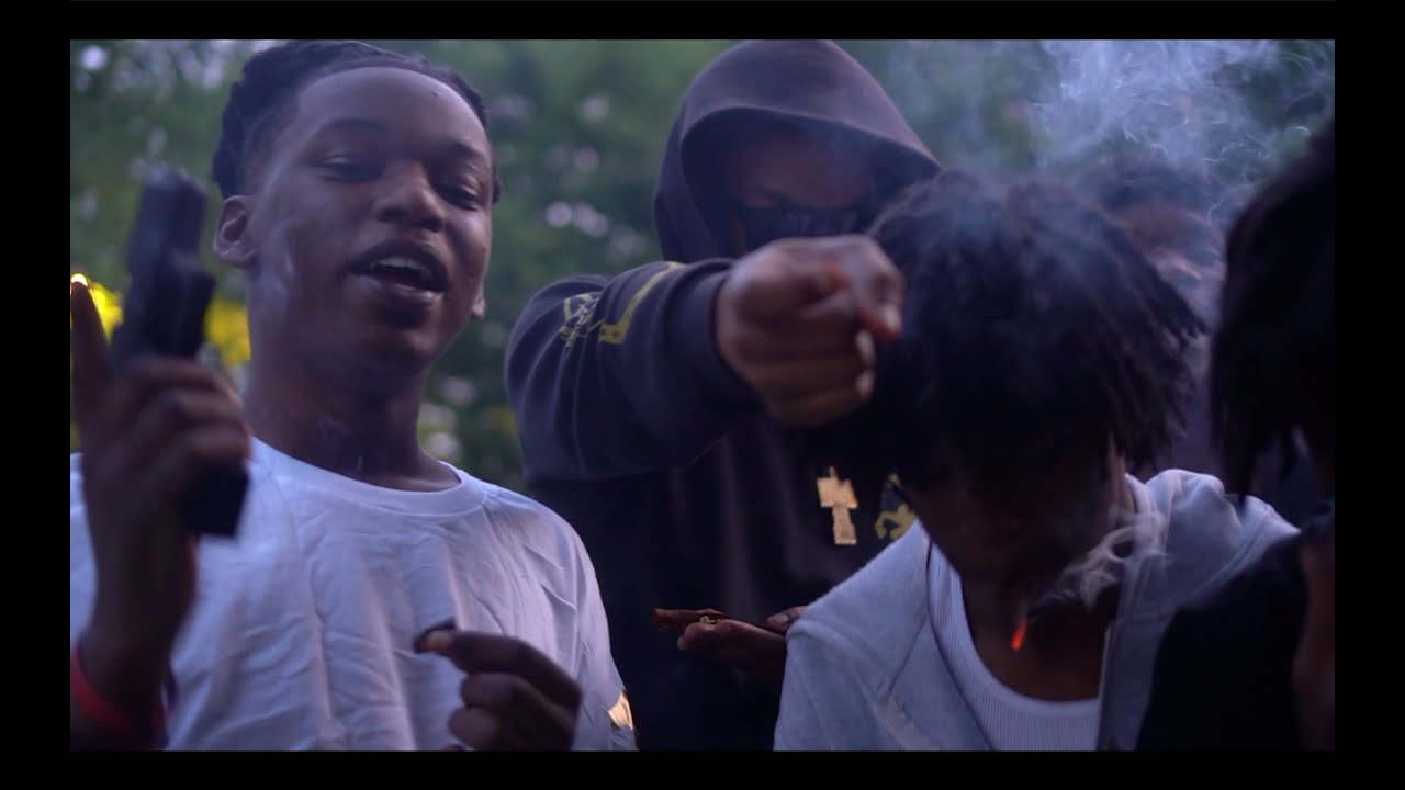 GSago - Young Nigga Shot By @ARosarioProduction - YouTube