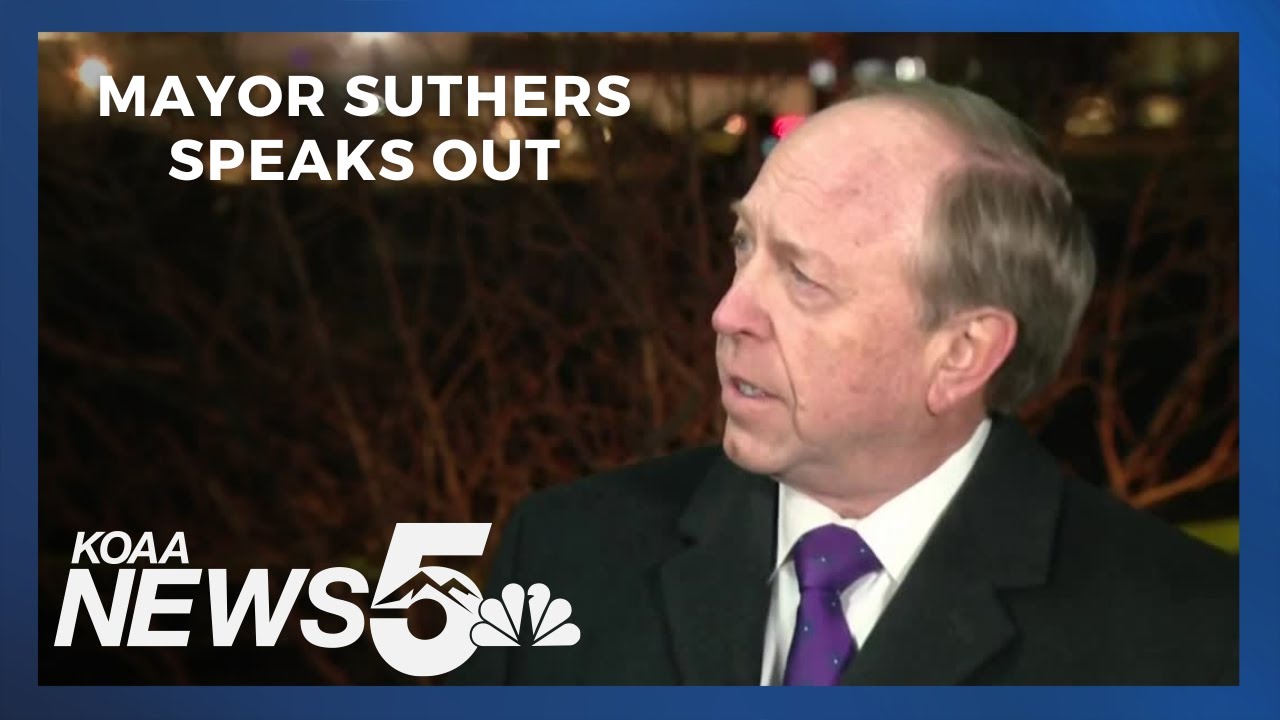 Mayor Suthers speaks on Club Q shooting - YouTube