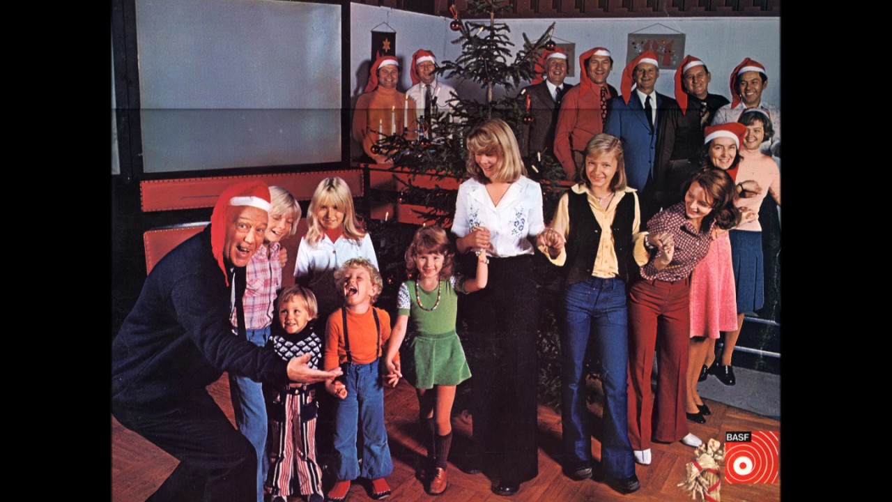 Egon Kjerrman - Ritsch ratsch filebom m.m... (Jul Med Egon) - YouTube