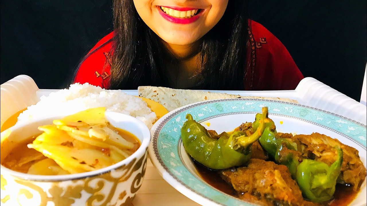 Asmr || eating chicken achar gosht || potato curry || Pakistani food ...