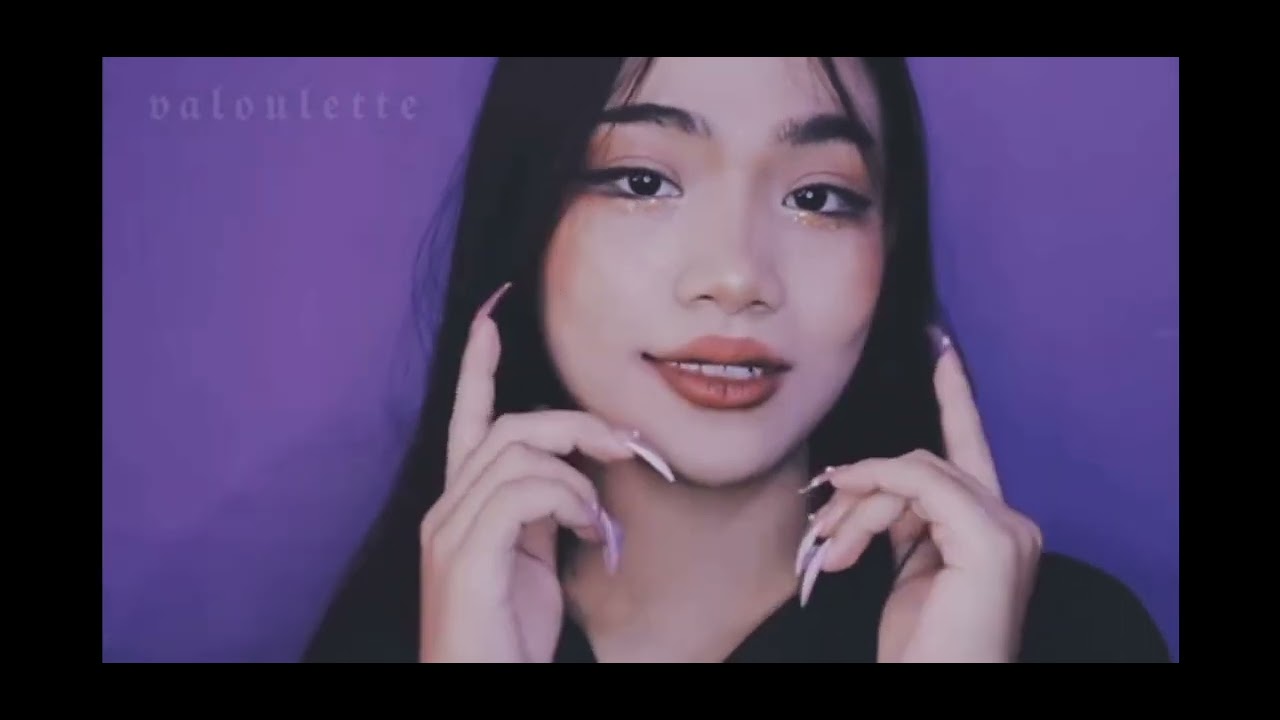 Valoulette ASMR "My face is plastic" - YouTube