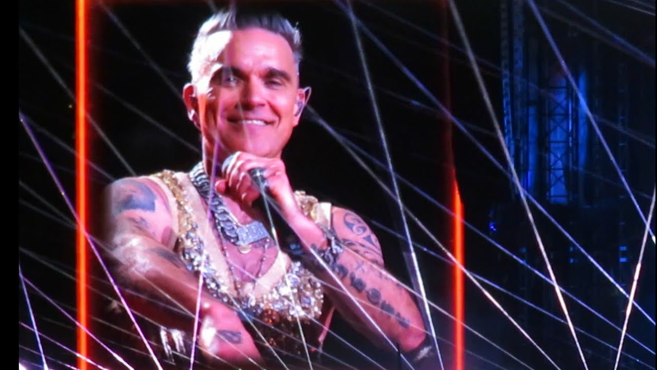 Robbie Williams - Rock DJ - Live in Tel Aviv 2023 - YouTube