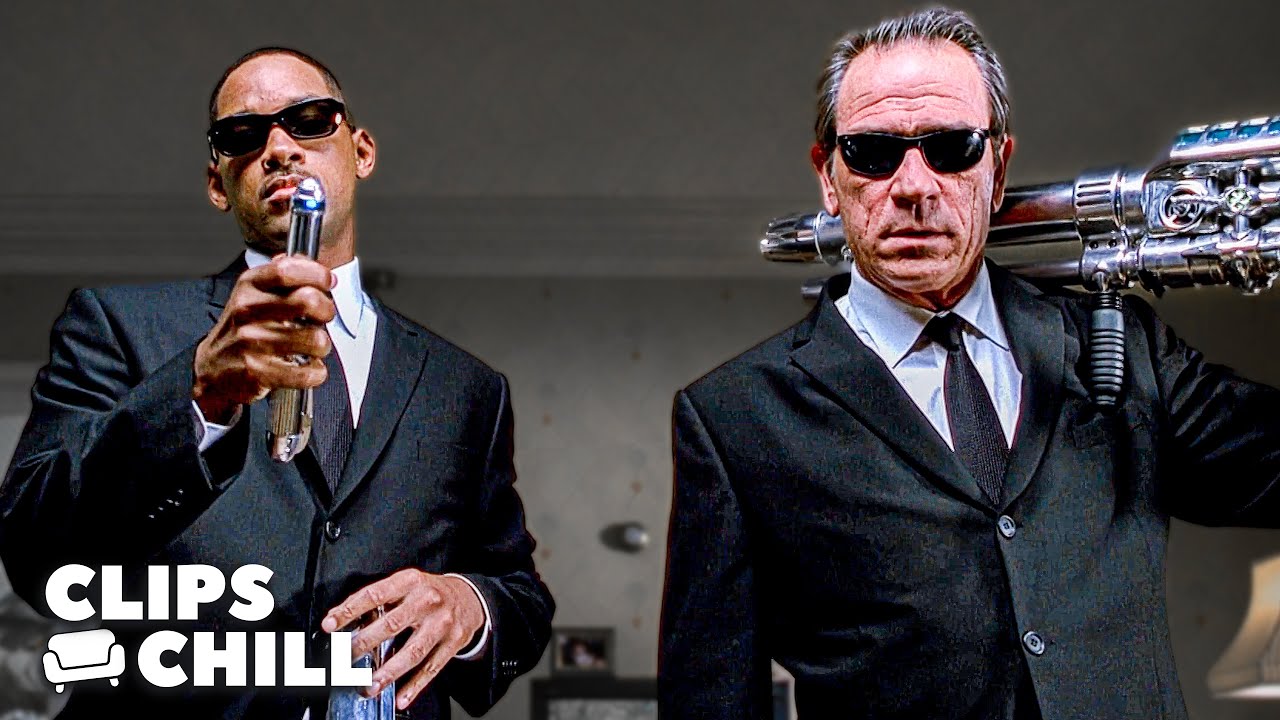 Will Smith & Tommy Lee Jones in Epic ALIEN Action | Men In Black Action ...
