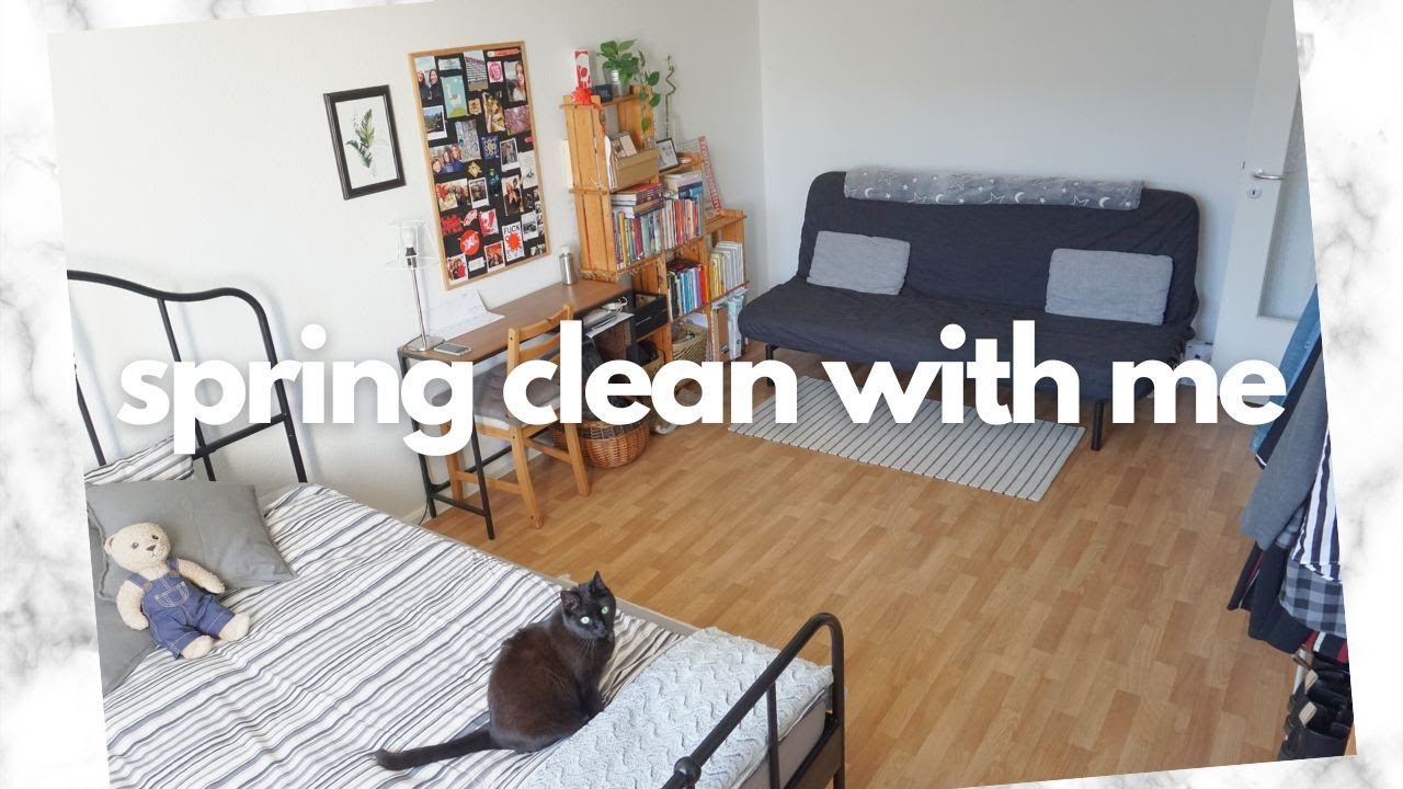 Spring clean with me 🌿 deep cleaning and decluttering my studio ...