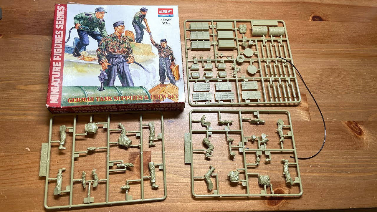開箱兵 01: ACADEMY 1376 1:35 坦克支援組員 GERMSNY TANK SUPPLIES & CREW SET 開箱兵人 ...