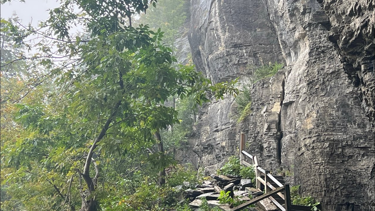 Hiking Indian Ladder Trail at Thacher State park in the Adirondacks ...