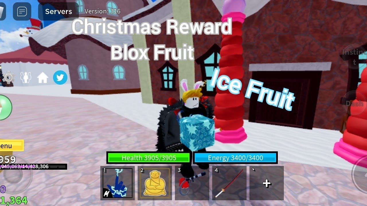 ICE FRUIT??! Gettting Free Fruits Reward [Christmas Update]: Blox Fruit ...
