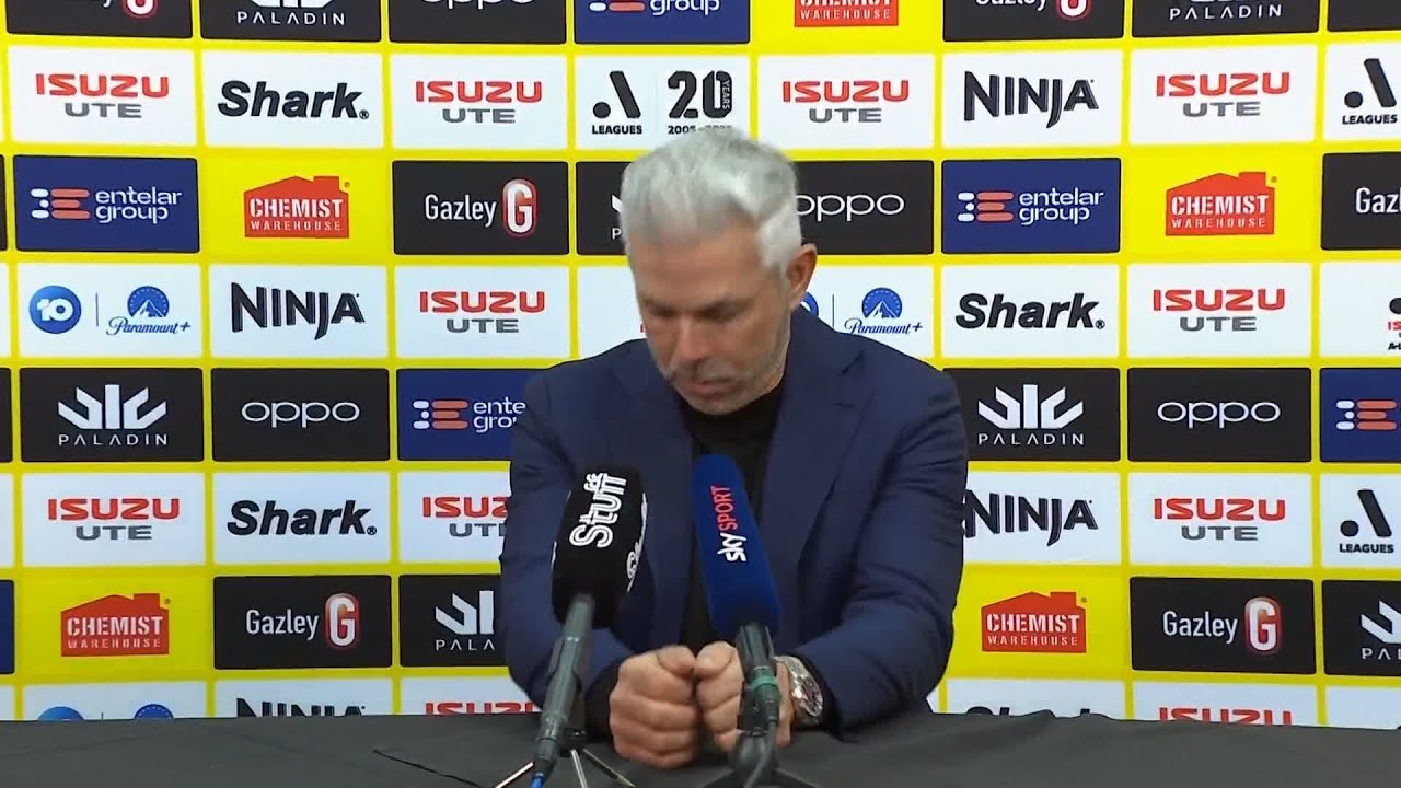 Auckland FC Coach Steve Corica | Post #KiwiDerby Press Conference - YouTube
