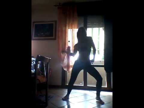 dance sister :D