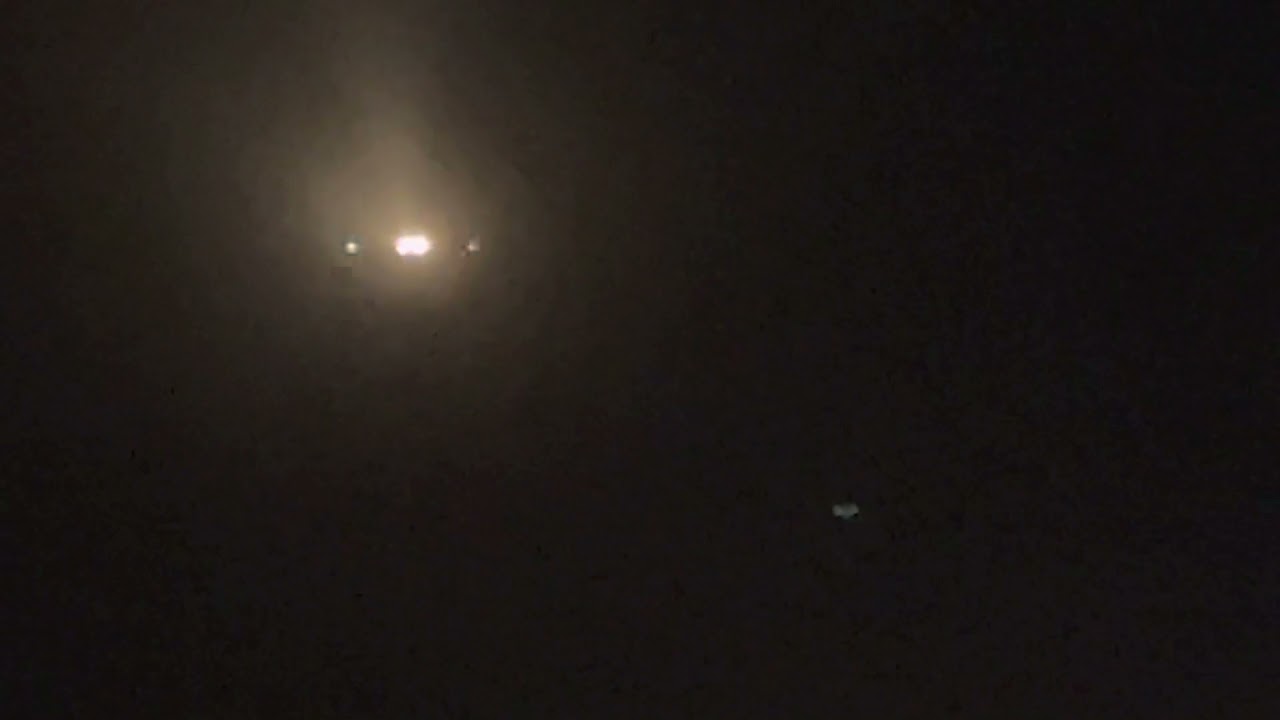 Qatar AirbusA330 Night Landing Doha to Lahore. - YouTube
