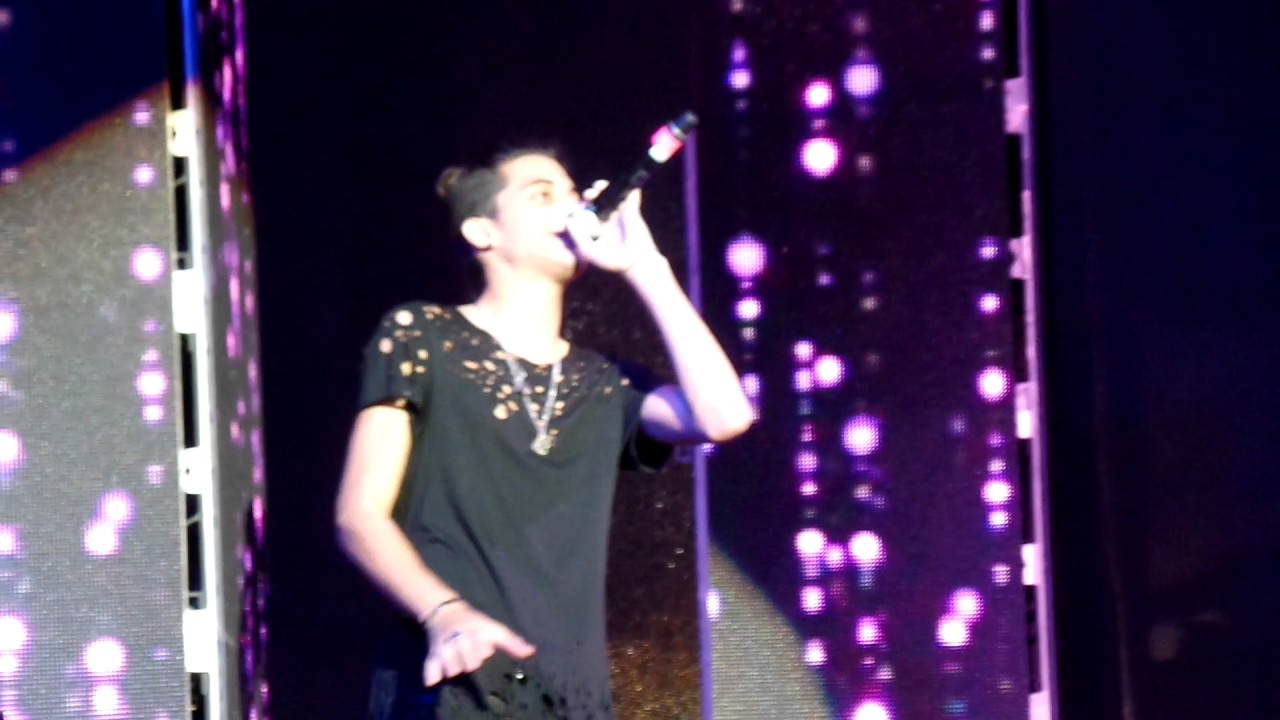 CNCO - Cien Luna Park 28/05/17 HD - YouTube