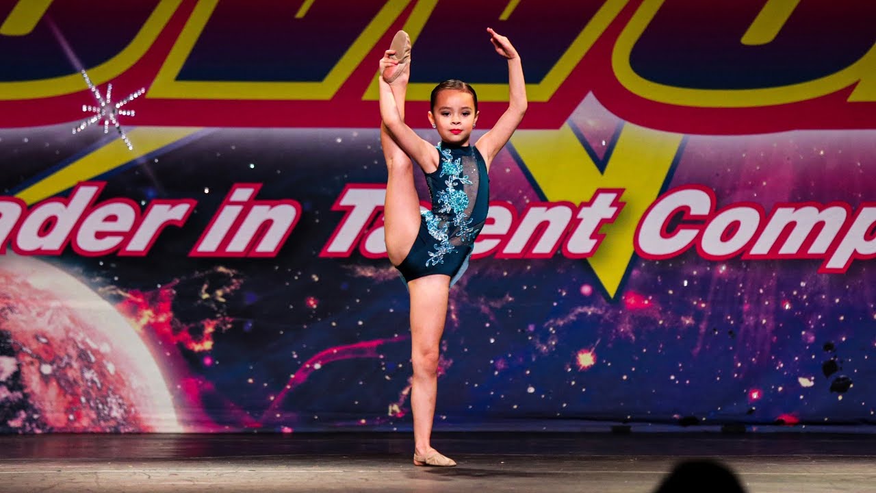 Jessica Sutton - Hero (Age 5!) - YouTube