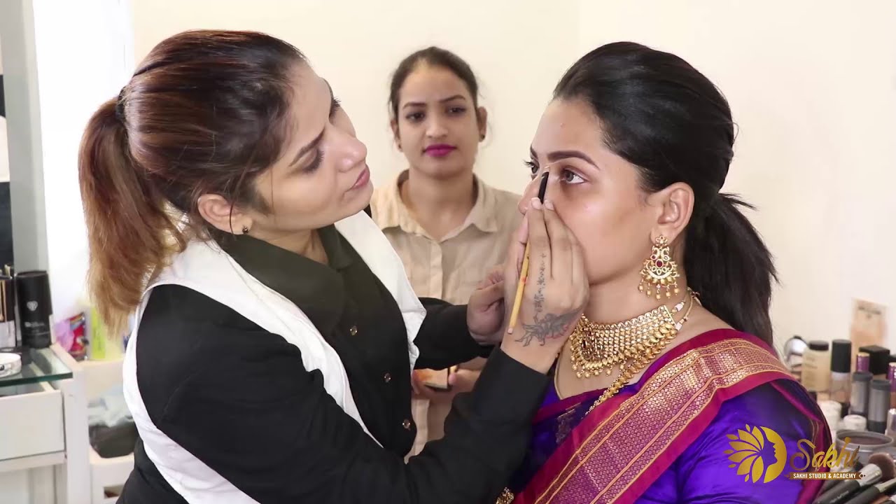 Makeup Masterclass Youtube 0724
