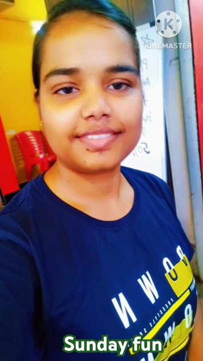 Hostel life me Sunday hota h hmara bahar khane ka din 🤣#chahatrajshorts #shortsfeed#youtubeshort ...