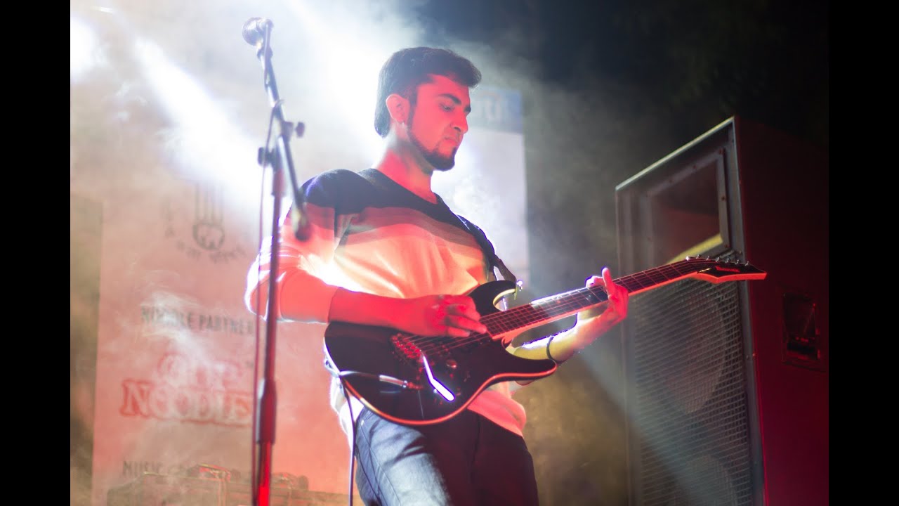 Hindi Rock Band Antariksh - Vande Mataram (Rock Version) Live at ...