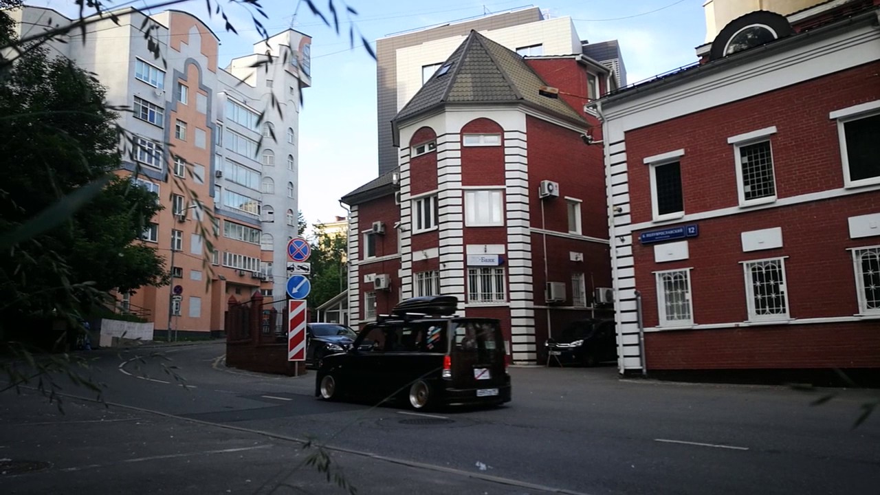 Scion Xb Russian stance - YouTube