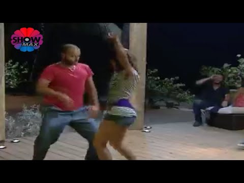Survivor Taner İlk Zobala Bobala Dansı 2011