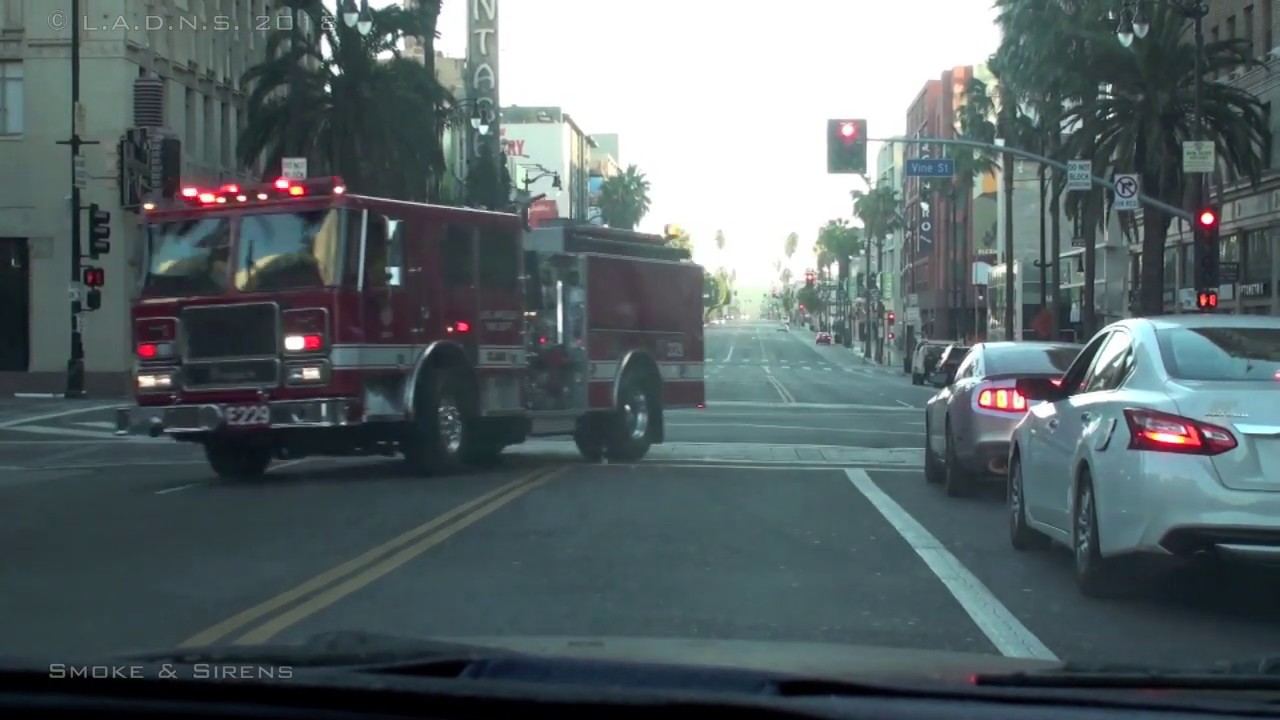 LAFD Light Force 29 Responding Code 3 | Hollywood Boulevard | HD - YouTube