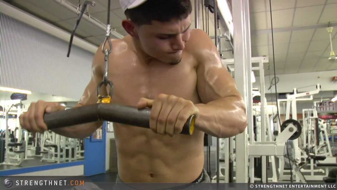 Anthony Works Triceps with Triceps Pushdowns - YouTube