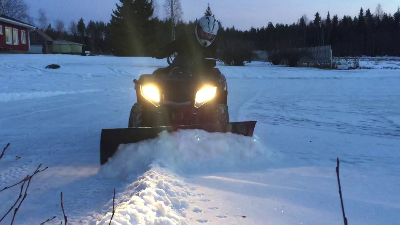 Polaris Hawkeye 300 4x4 2007 - YouTube