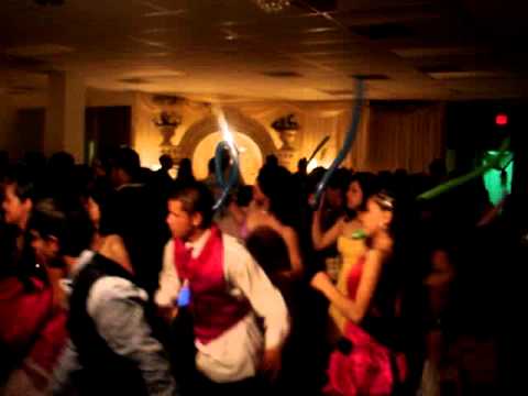 DIANA'S 15 PARTY DANCING CARNAVALITO - YouTube