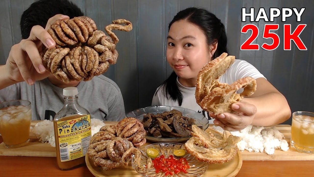 NAPAKA CRISPY na PIG INTESTINE , PORK BELLY CHICHARON at PORK LIVER ...