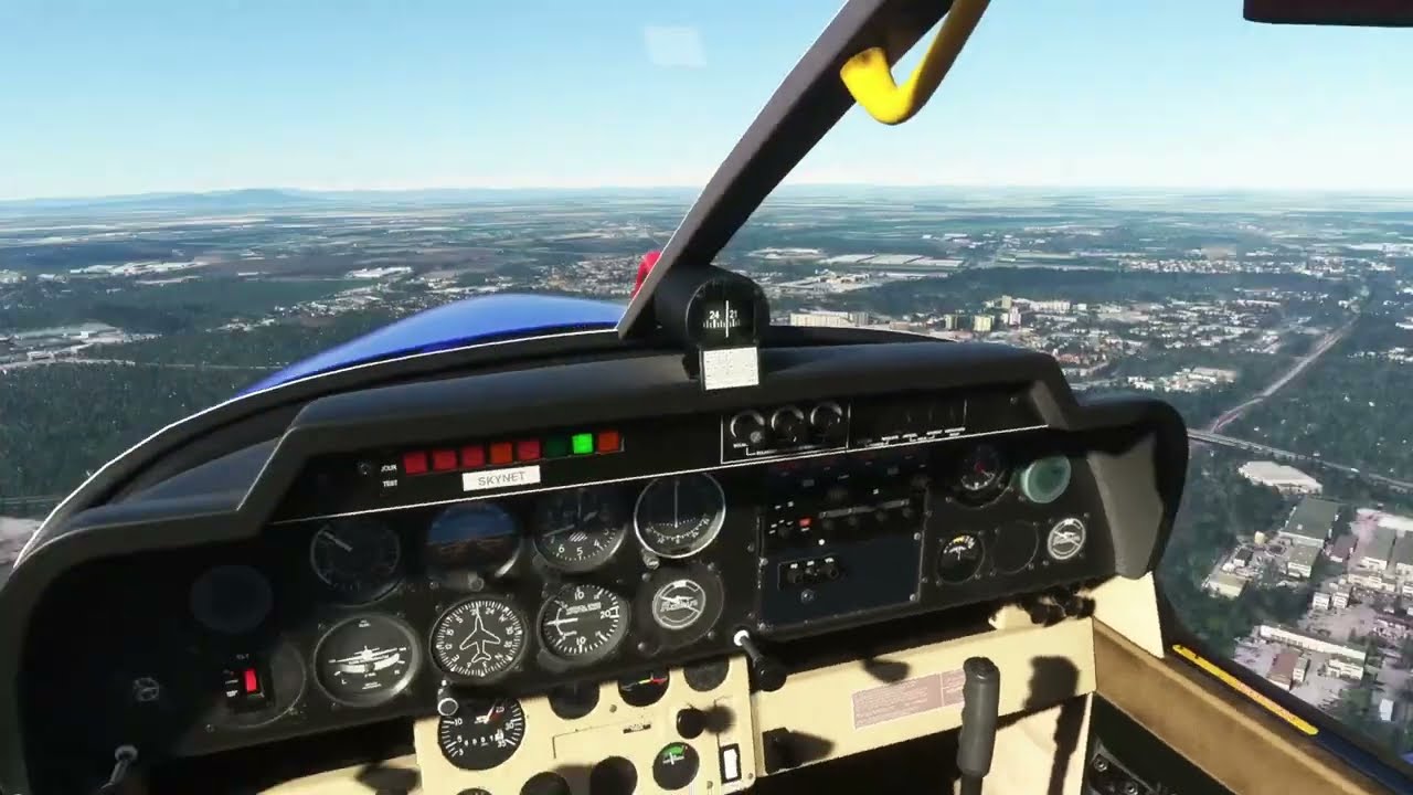 Microsoft Flight Simulator - Robin DR400-100 - YouTube