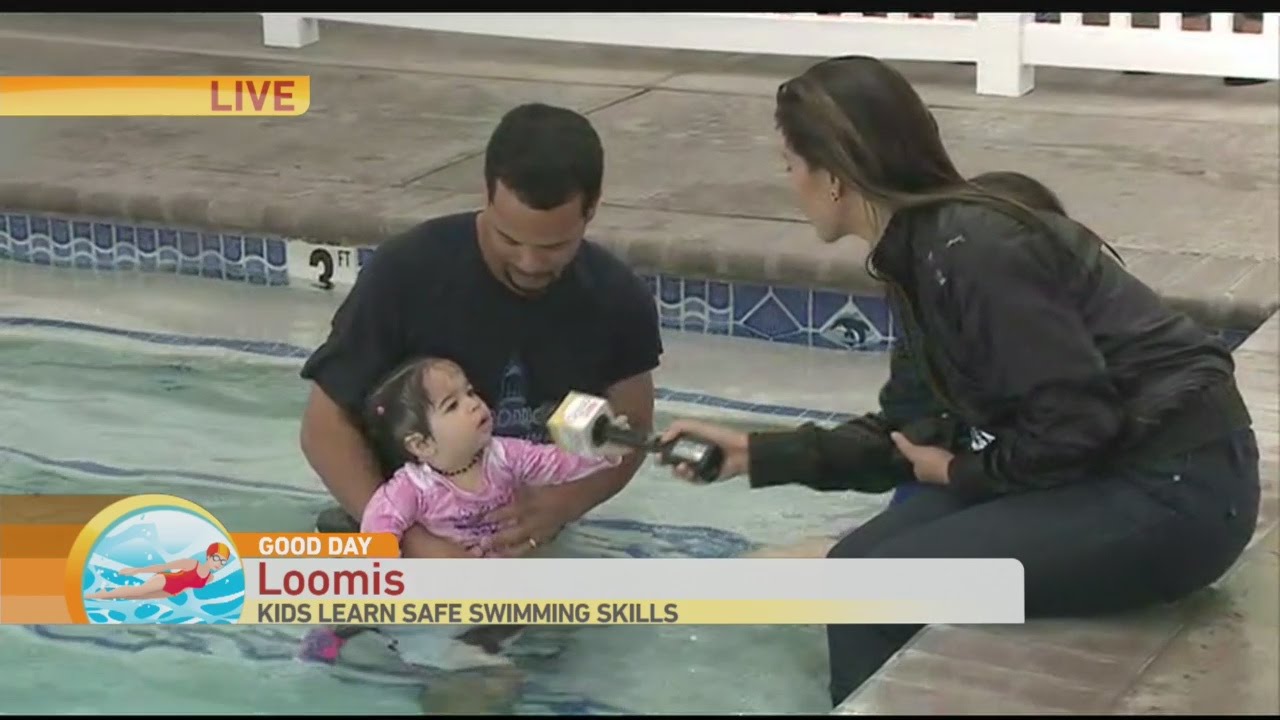 Sea Otter Swim Lessons Pt. 2 - YouTube