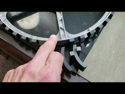 Howard Johnson magnet motor device replication - YouTube