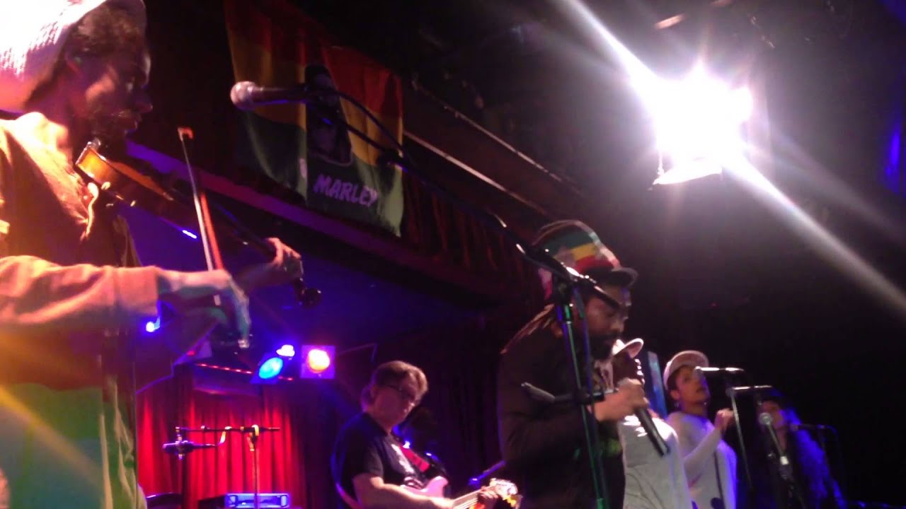 RAS DROPPA - CCB - BOB MARLEY BDAY @ BBKING NYC (Fav clip) - YouTube
