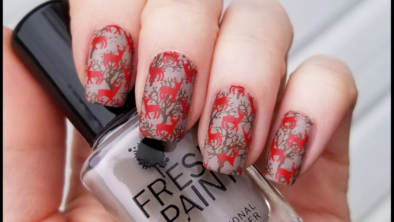 Christmas Nail Art Tutorial with Nail Stamping - YouTube