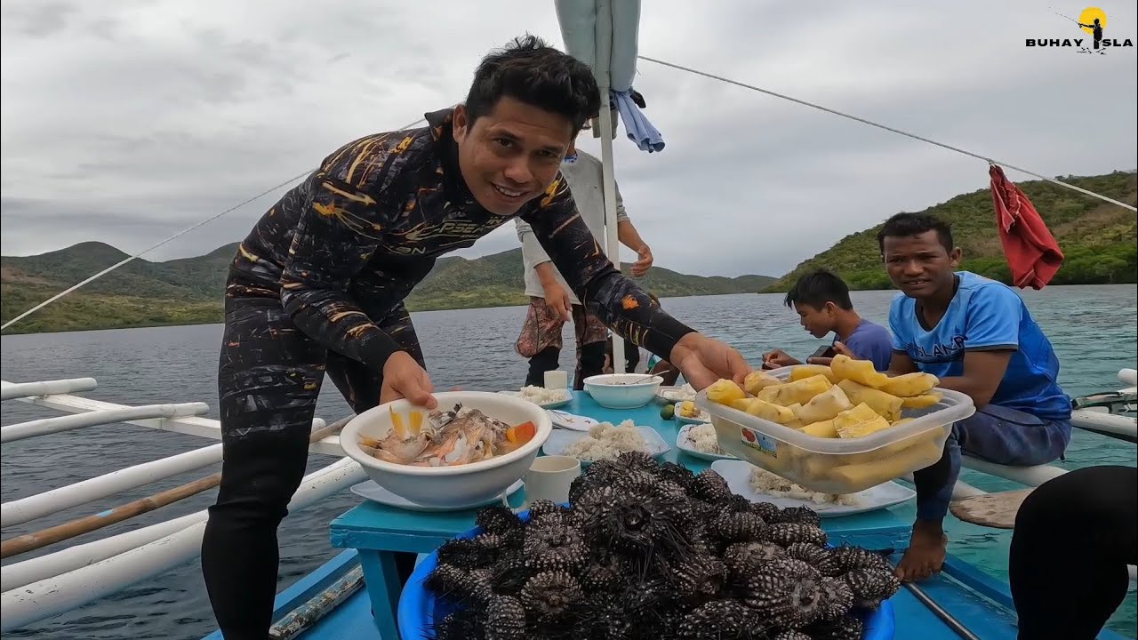 Mukbang BLACK SEA URCHIN | Lugar na maraming TAYOM - YouTube