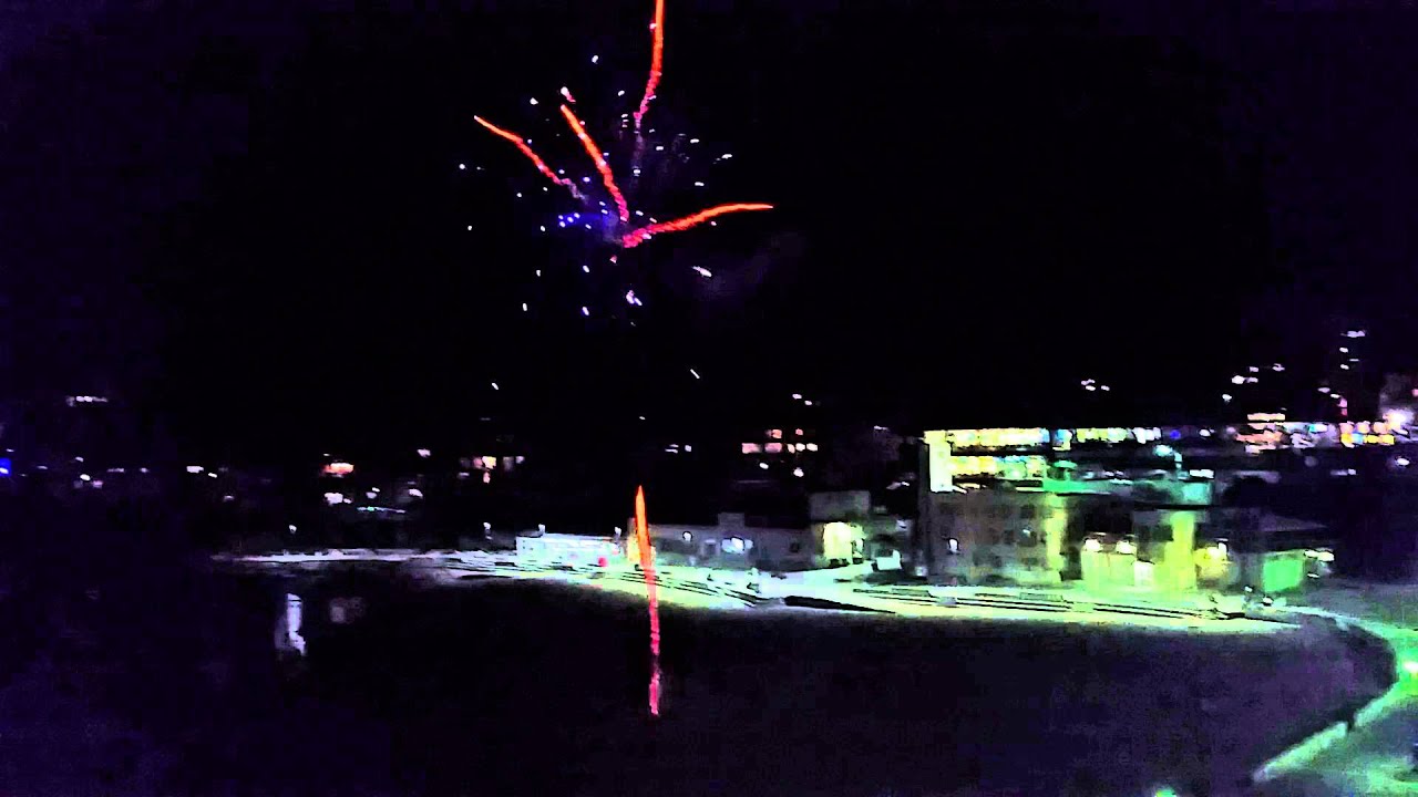 Cronulla Fireworks Show 2/1/2016 - YouTube