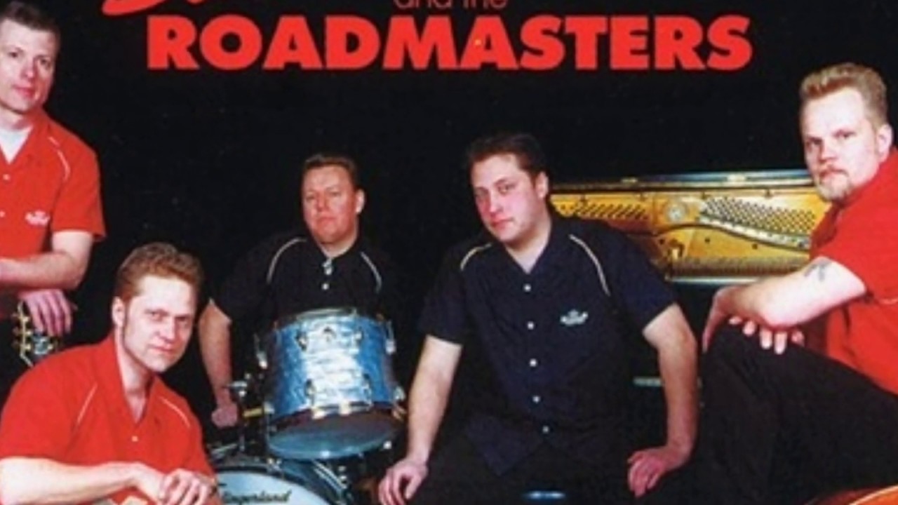 Honky Tonk Women — Simon Crashly & The Roadmasters Roadhouse Rock, - YouTube