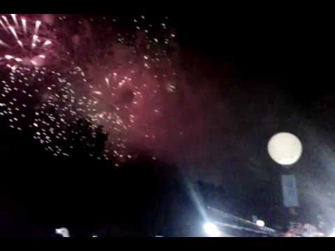 Chingay Fireworks 2011 - YouTube