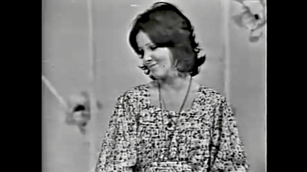Marilina Ross - Canción de cuna para despertar a un hijo - 1975 - YouTube