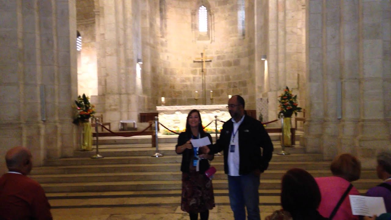 Angelia singing in Church of St. Anne, Jerusalem, Israel 2013 - YouTube