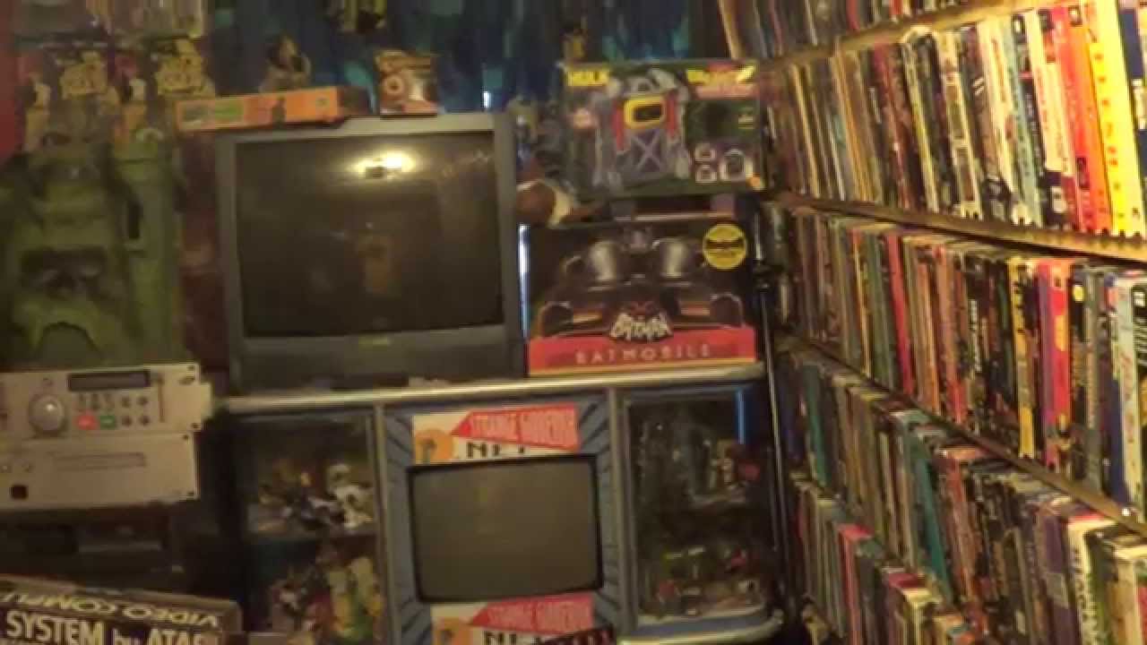 The Indoor Tour of The Overflow Room (Chillin' w/ DEEP CRATES pt2 ...