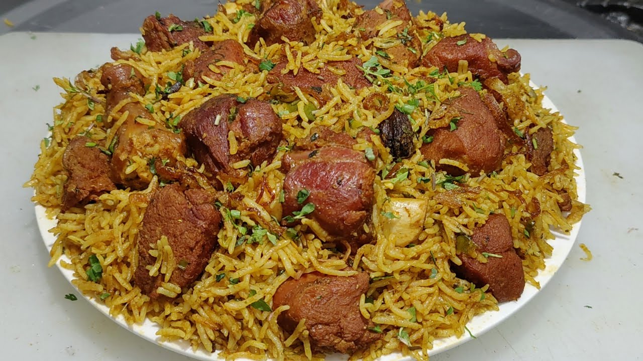 Pressure Cooker Mutton Biryani | मटन बिरयानी रेसिपी | Mutton Biryani ...