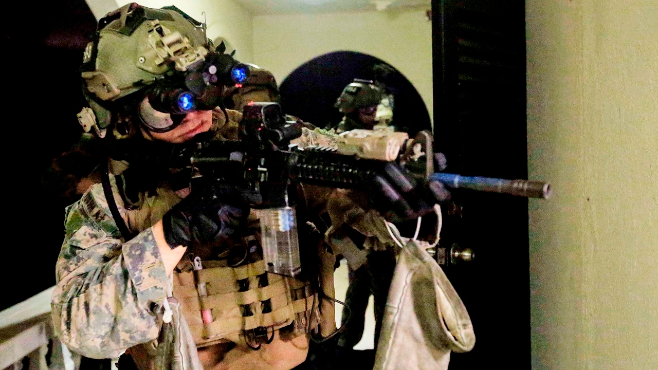 USMC Maritime Raid Force Surgically Raids A Building: Realistic Urban ...