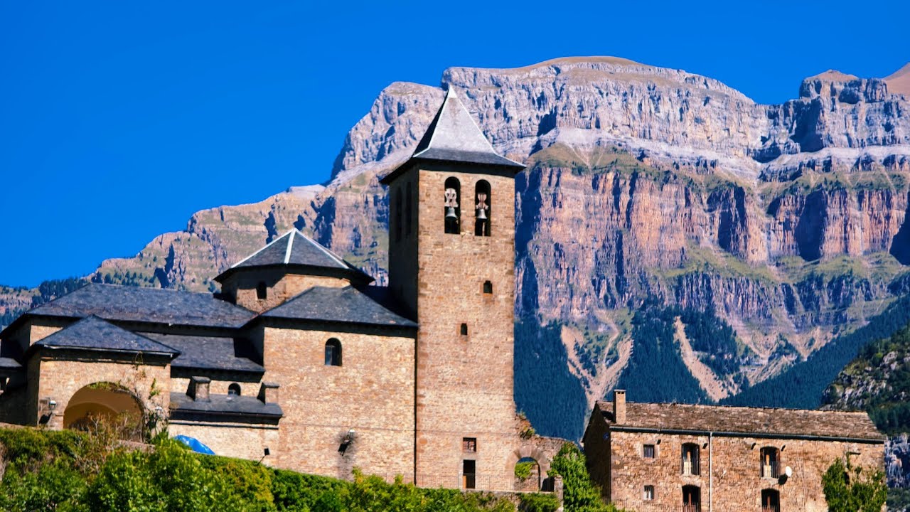 Hiking In The Mt. Pirios 3 Of 4 (相片版) - YouTube