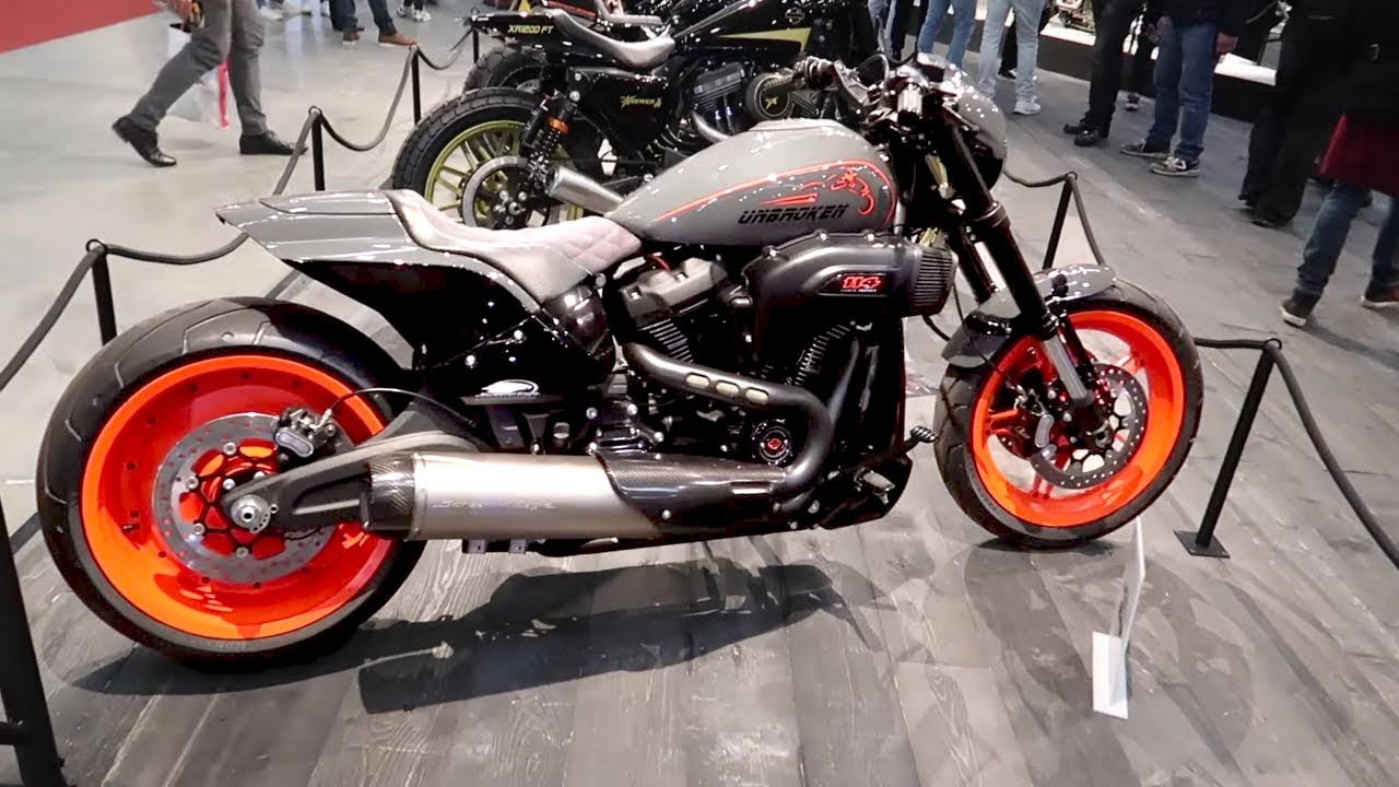 Feria de Motos Roma italia - YouTube