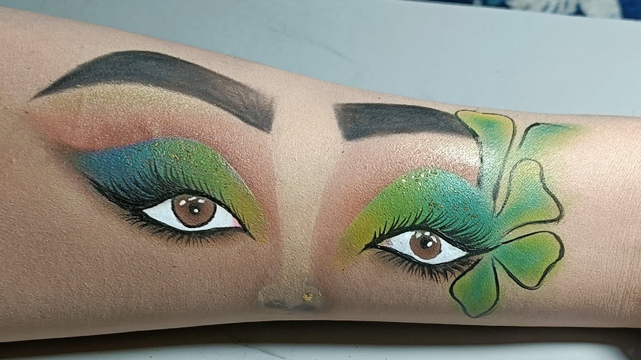 eyeshadow practice on hand | eyeshadow tutorial | eyeshadow makeup ...