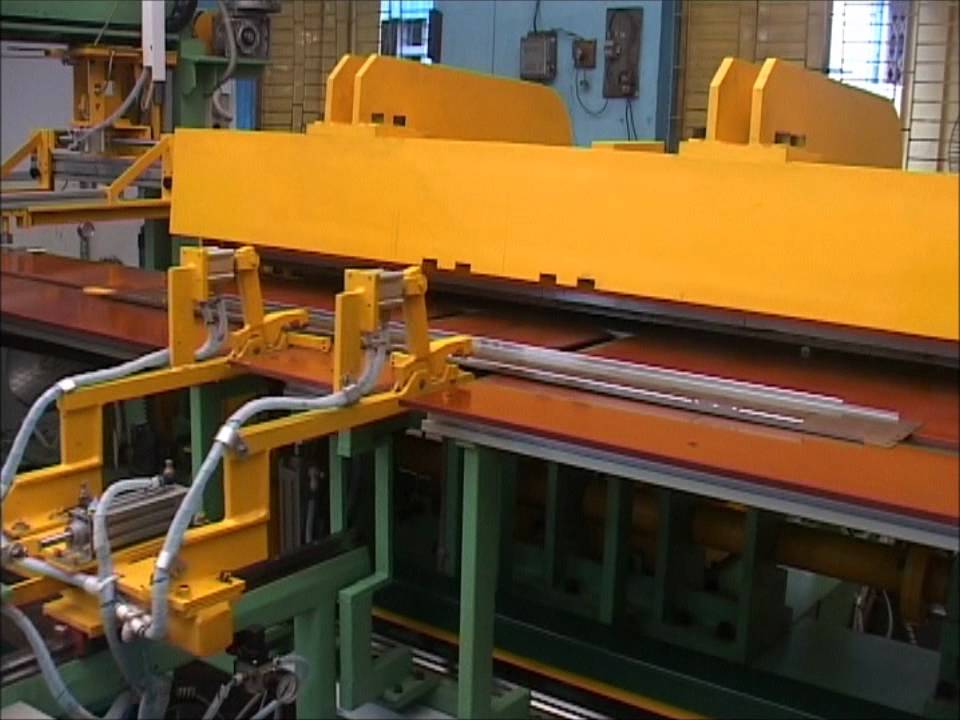 MULTIFOLD MACHINERY SHEET METAL LINE FOR PANELS 2012 - YouTube