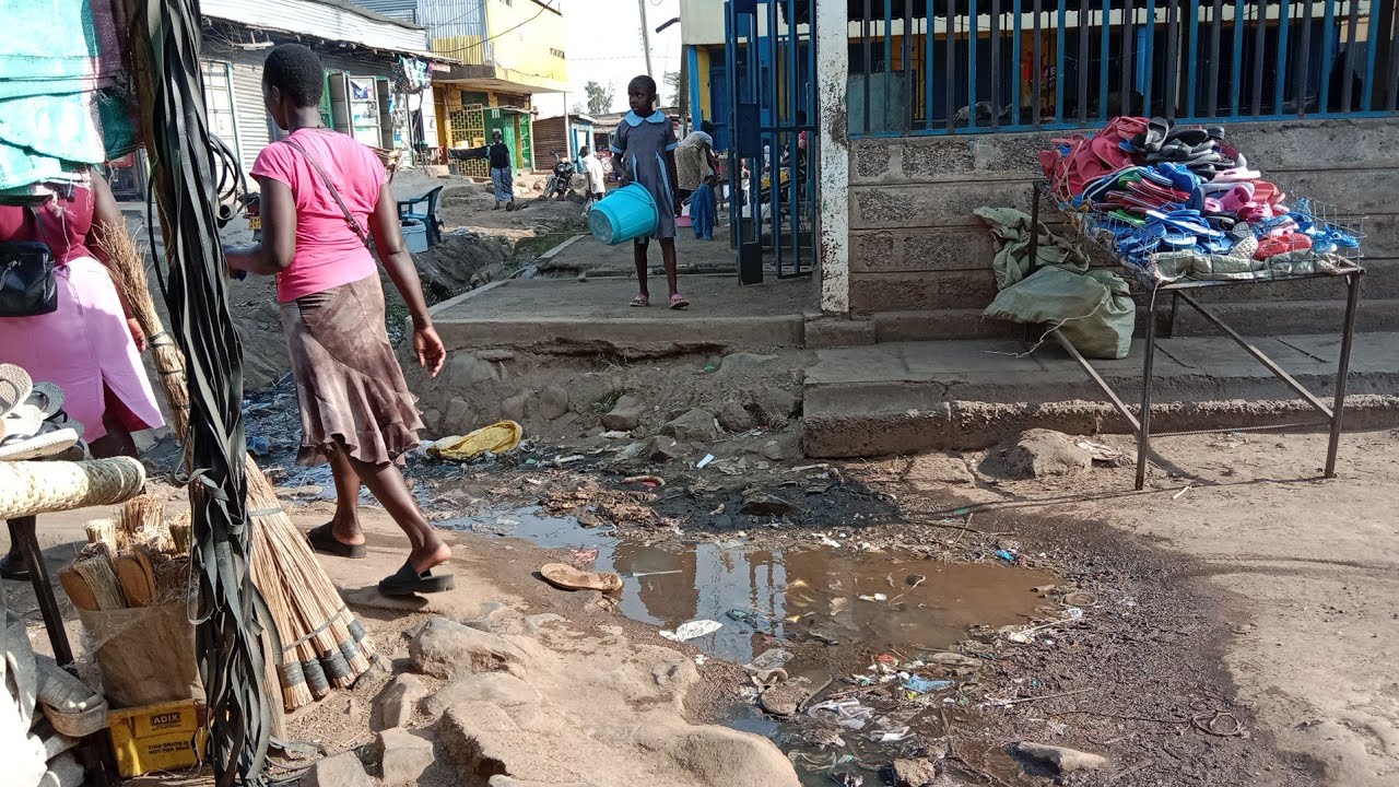 Poverty Galore/Inside Manyatta Slums//Kisumu, Kenya/Afrika. - YouTube