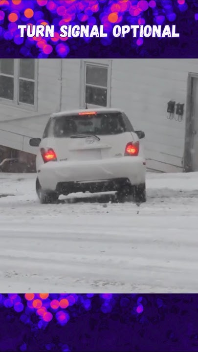 Car sliding down icy hill and can't stop #icy #cars #shorts #fyp # ...